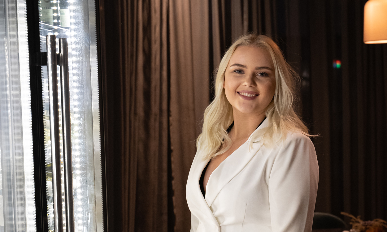 25 og suksessrik gründer: Hva er hemmeligheten, Victoria? - DNB Nyheter